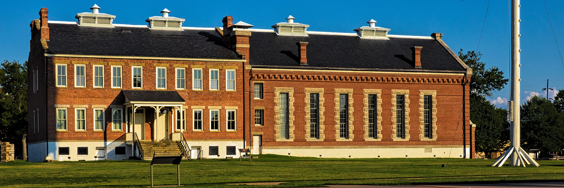 KFSM - Fort Smith - Stream live local news and weather